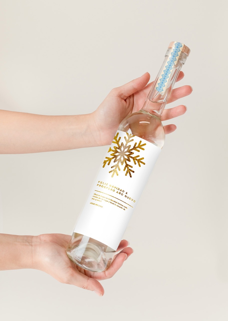 Personalizes Mezcal 400 rabbits with “Snowflake” label