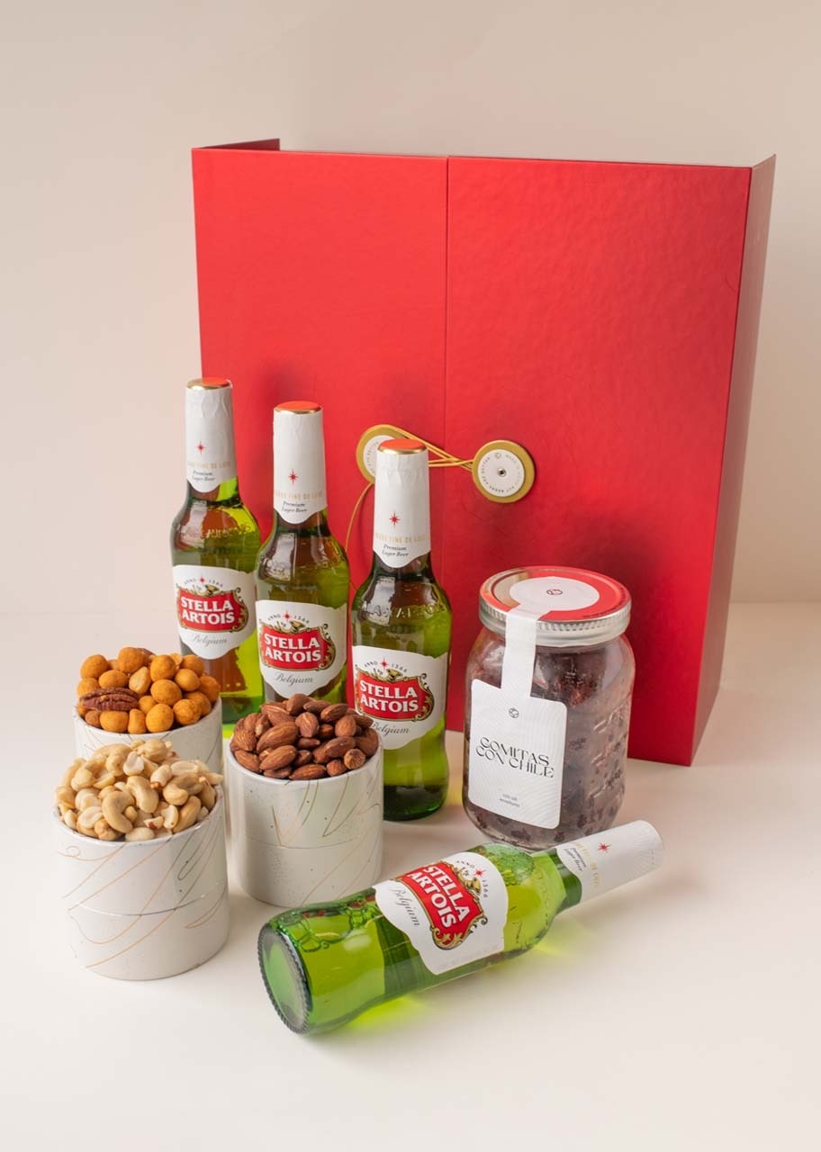 Cerveza Stella con Botanas