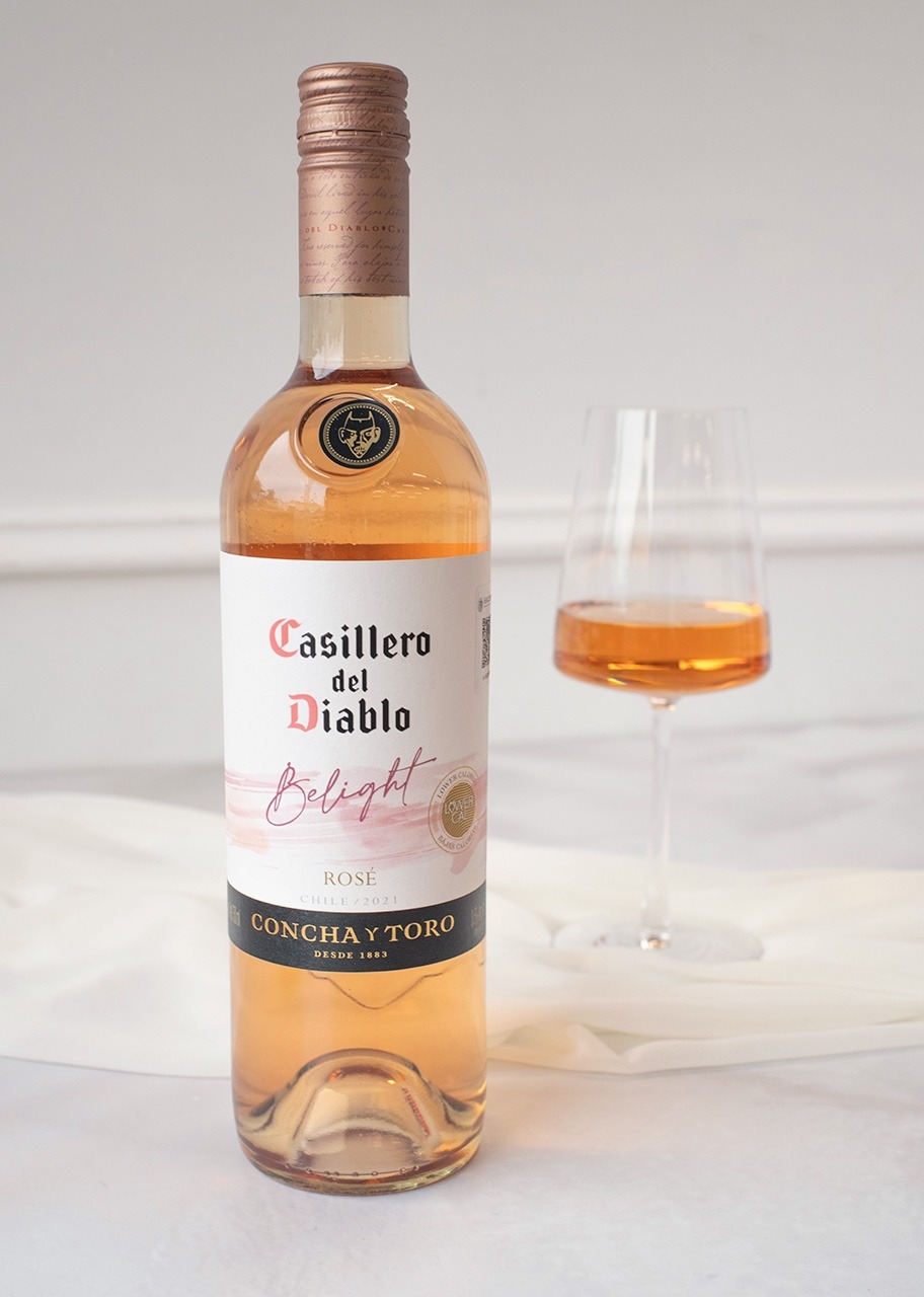 Belight Rosé con Botanas