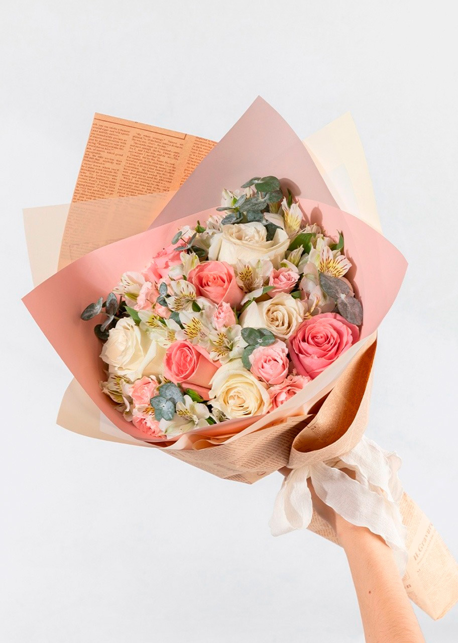 Kit Géminis con Pastel Florence, Flor y Vino