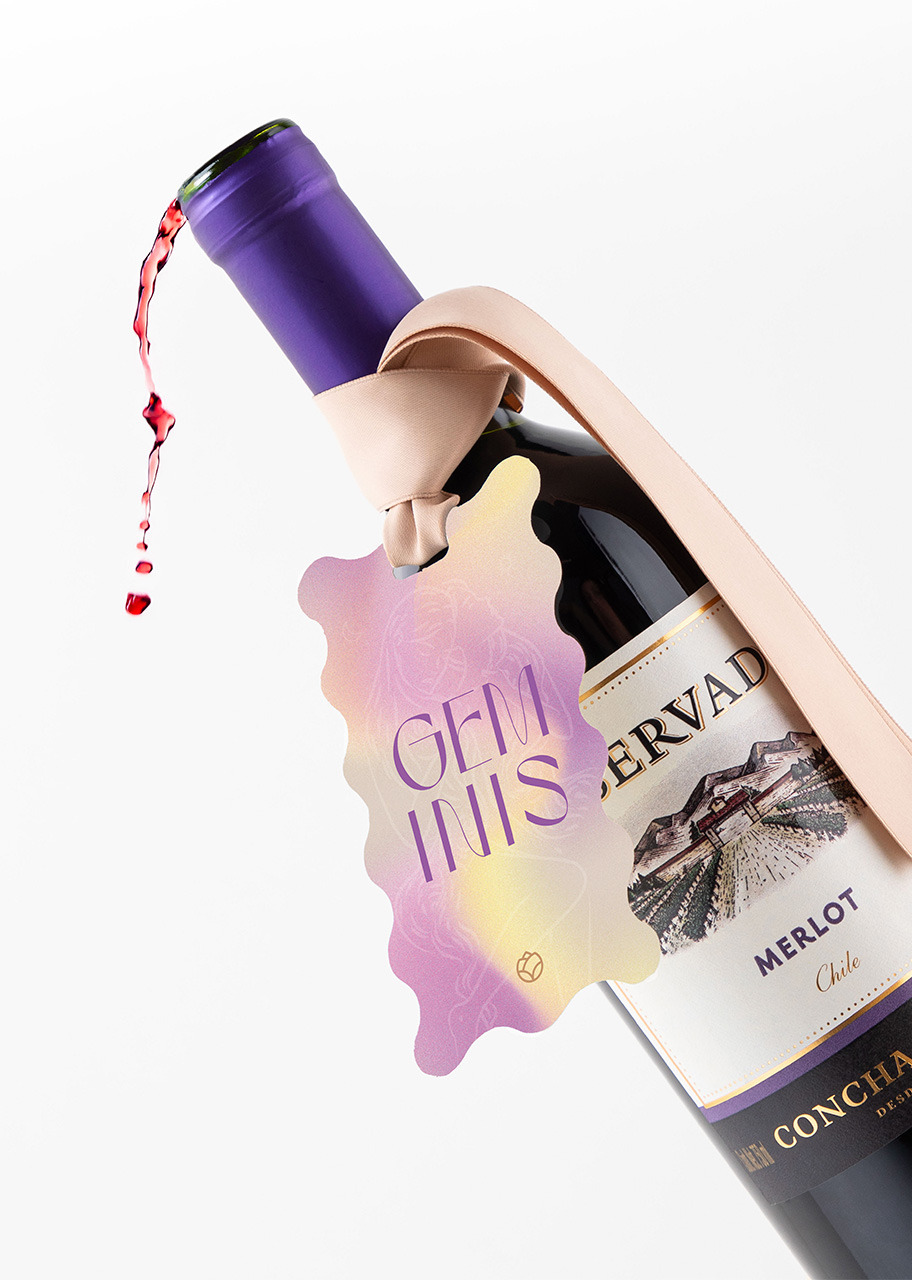 Kit Géminis con Pastel Florence, Flor y Vino