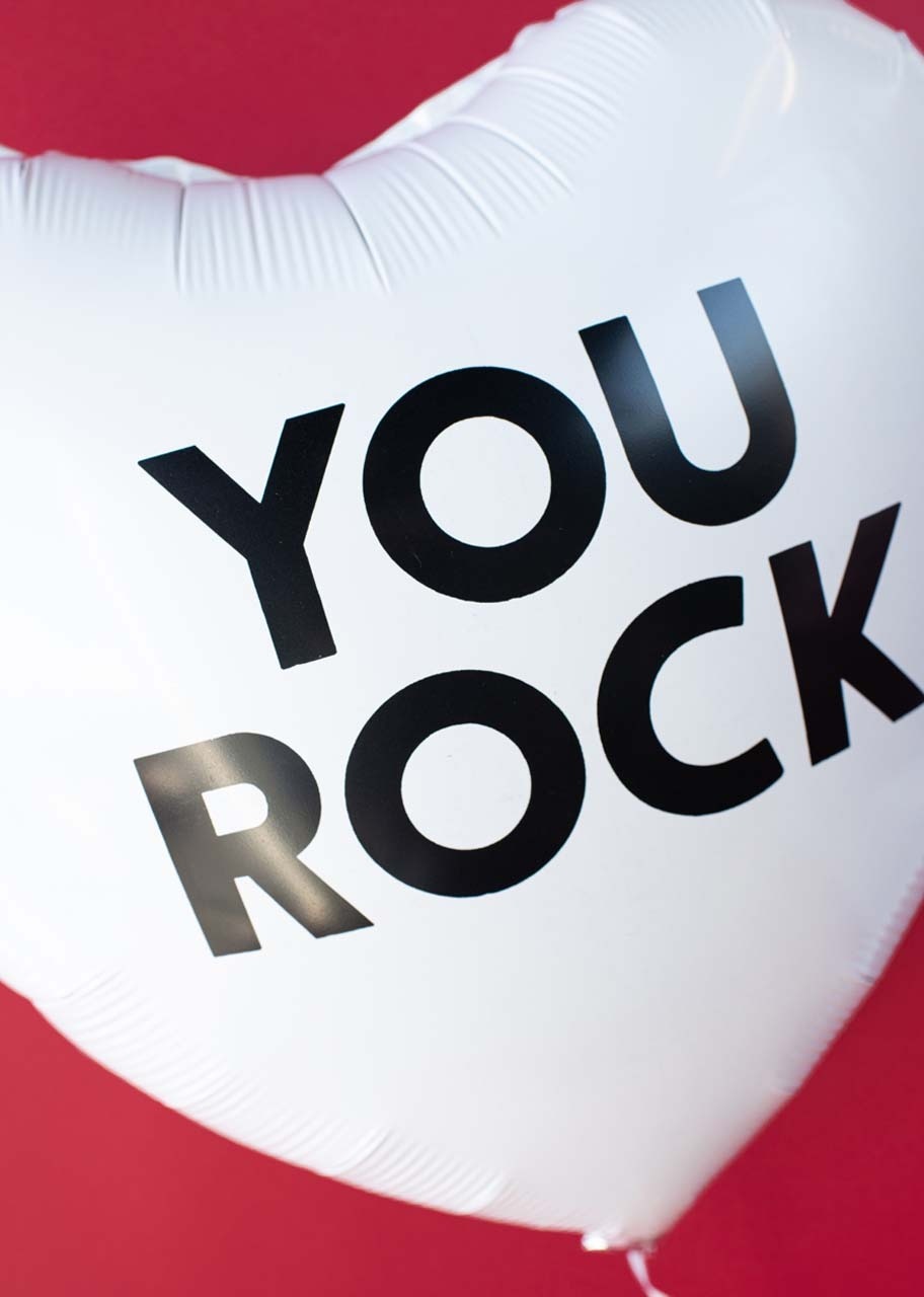 Loción Nautica Voyage con Globo "You Rock"