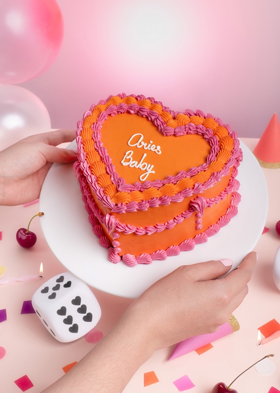 Pastel Signo Aries con Ramo