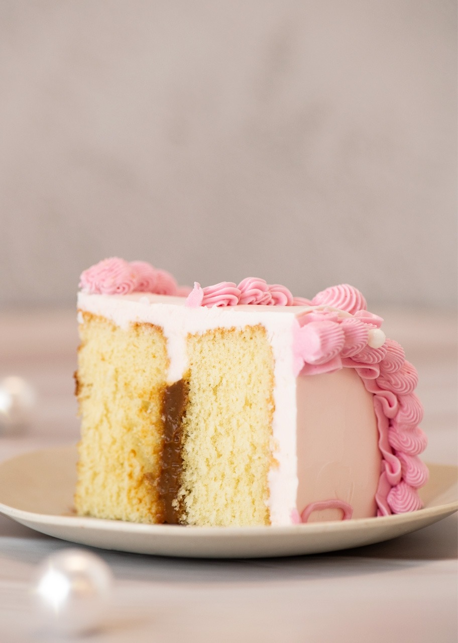 Pastel Signo Cáncer con Flor y Vino