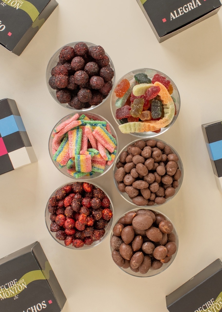 Caja de Regalo Felicidades